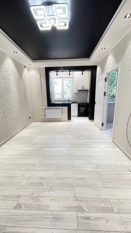 Ялангач Эко базар 1в2/1/4 , балкон , новый ремонт , 51 000 у.е
