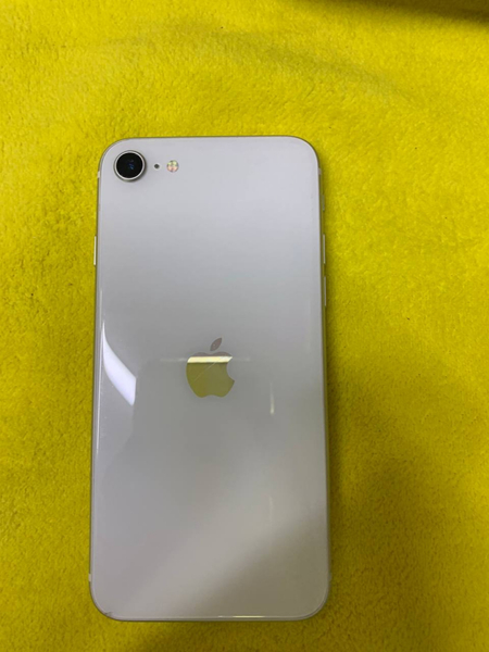 iphone se 2020 sotiladi
