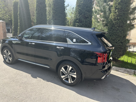 Продам kia Sorento 2021 full 3,5 мотор как новая