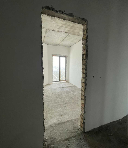 (К125864) Продается 4-х комнатная квартира в Шайхантахурском районе.