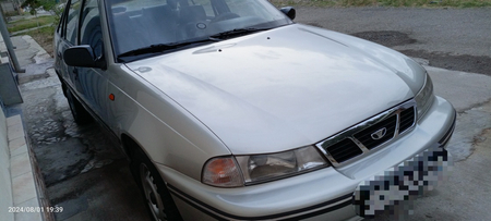 Daewoo Nexia1 sons