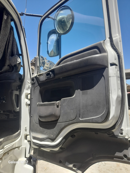 Isuzu giga 16t turbo diesel