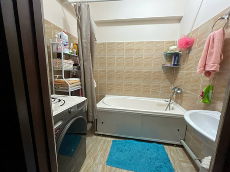 Chugatoy 3/7/7 sredni remont 81m2