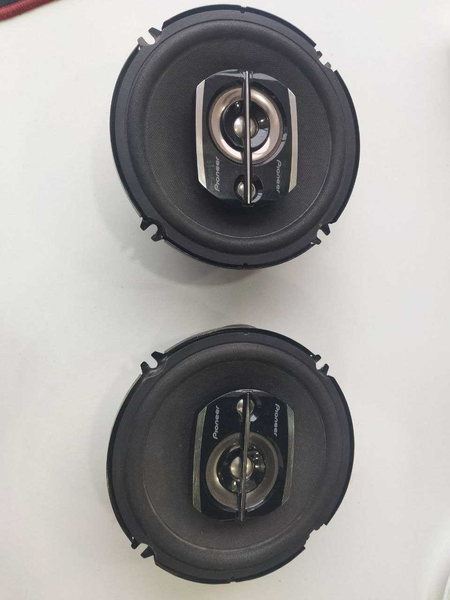 Pioneer TS-1675 V2  300W колонкалари