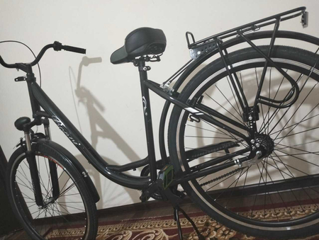 Buqa 28 velosiped amortizator bilan BONVI rangi qora