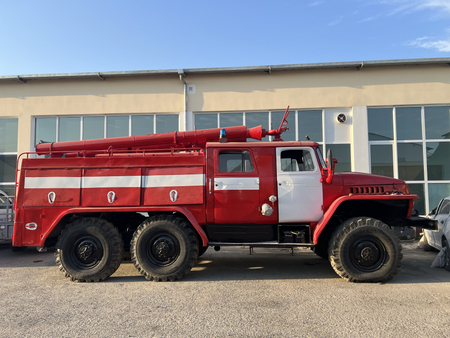 Урал 43202 Пожарная машина с боевым комплектом
