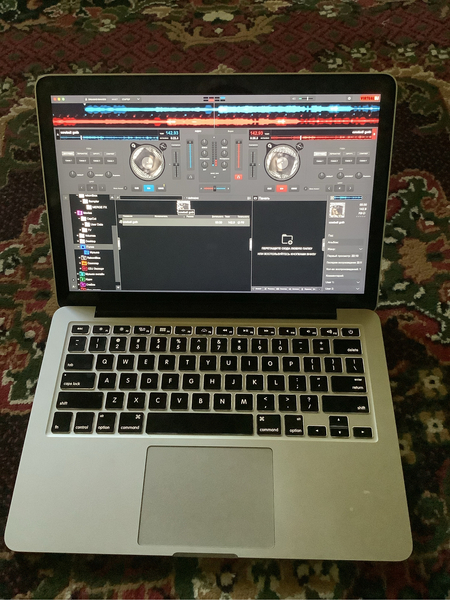 MacBook Pro sotiladi