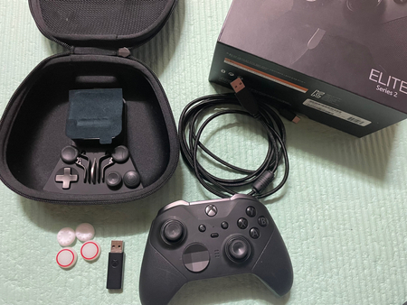 Xbox elite controller 2 + dongle