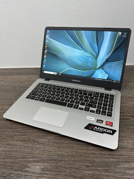 i3 ноутбук Acer Aspire E5 573, в отличном состоянии