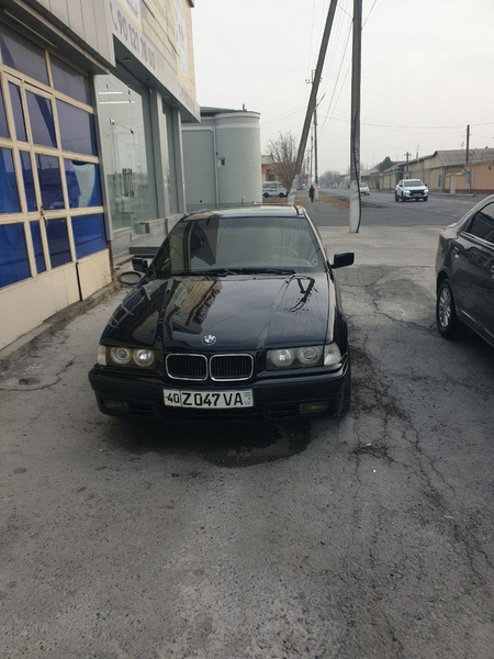 BMW 316i 1.6 mator binzin va 4- pokaleniya metan