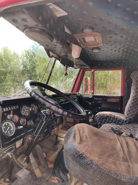Kamaz sotiladi kelishilgan narxda.