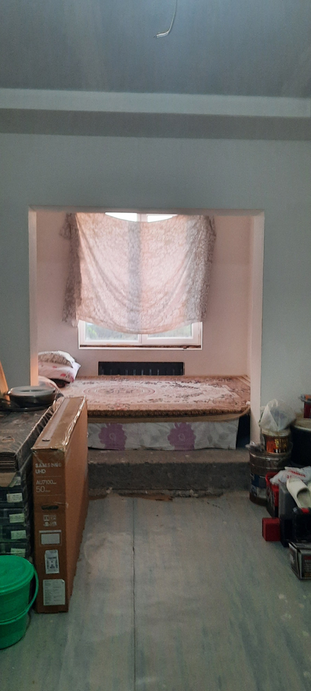 Продаю свою квартиру на массиве Хумоюн дом 9 этажка 9 этаж.