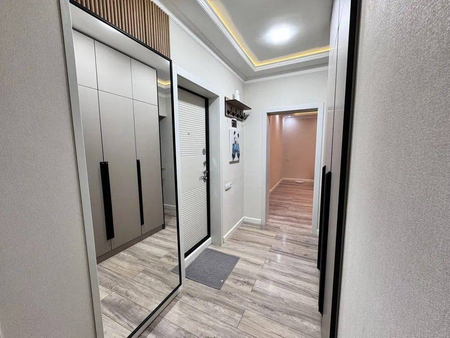 Продажа квартиры 2/9/9 метро Ойбек
