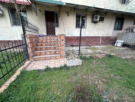 Продается 4/1/4 на м-ве Дархан (ориентир улица Тамара Хонум)