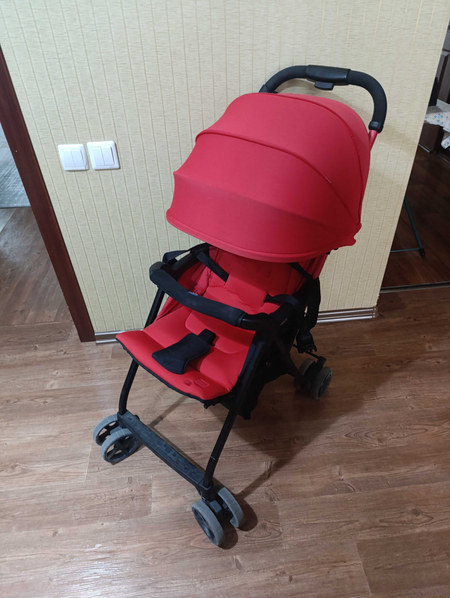 Коляска прогулочная Chicco