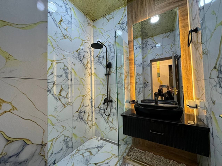 71900$ Продаю 3х ком.Люкс.кв. новостройка 70м² 2-этаж ул.Ш.Руставели