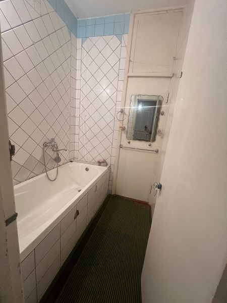 Продается квартира Чиланзар 12 трехкомнатная