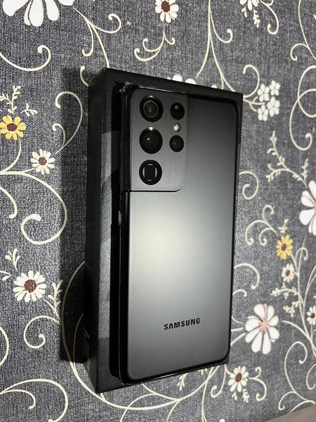 Продам Samsung Galaxy S21 Ultra 12/256 Korea