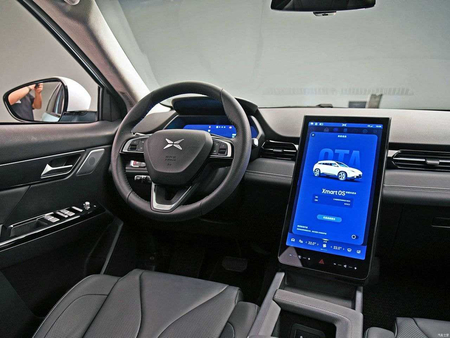 XPENG G3i 520G+ hatchback