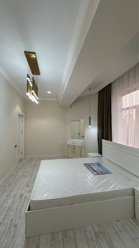 Продантся 3 ком. Квартира на 2 этаже площадью 95 кв.м. В Согдиане