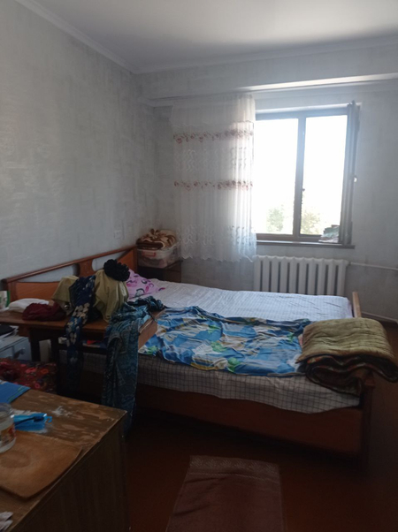 Продается 3/4/12 юнусабад 8 . Общая площадь 80м КВ.