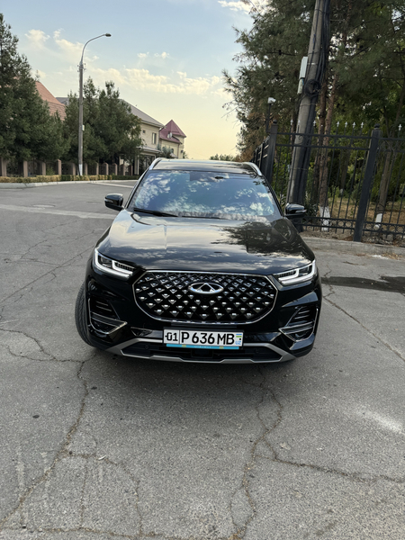 Продается автомобиль Chery Tiggo 8 pro 1.6 Lux full
