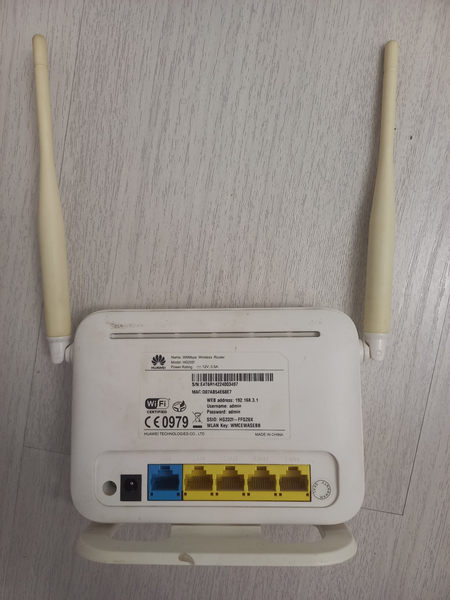 Продаётся модем Huawei hg232f