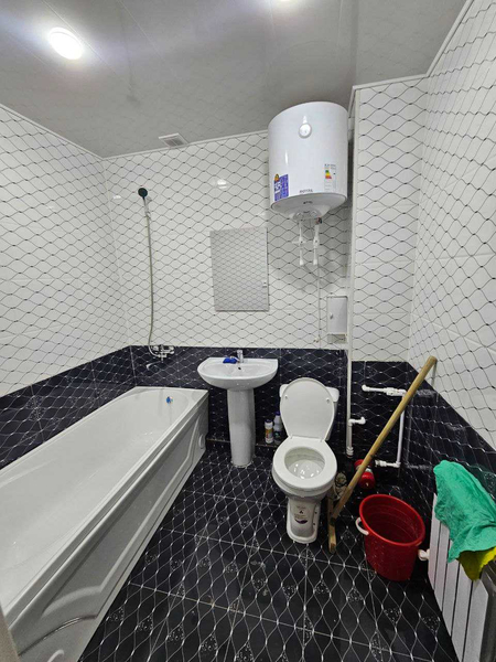 2 xonali 75m² 5-qavat uy sotiladi
