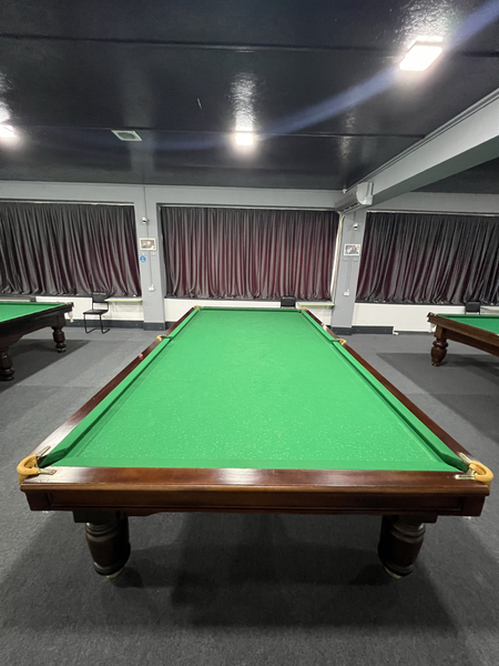 Billiard stol / бильярд стол