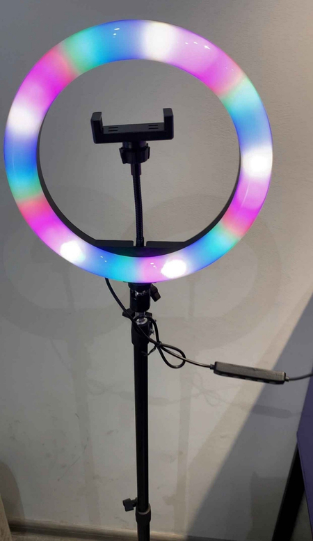 Selfi halqasi RGBb LED chiroq, tripod bilan diametri 26 sm  skidka