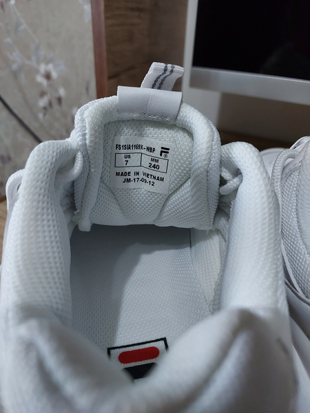 Кроссовки FILA, 37 размер
