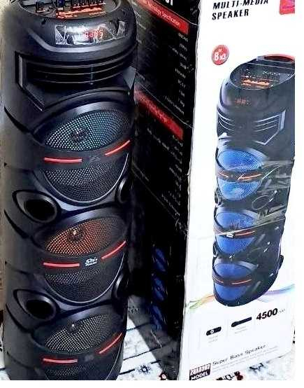 Срочно продаю Музыкальный центр Samsung (MAX-VL69)