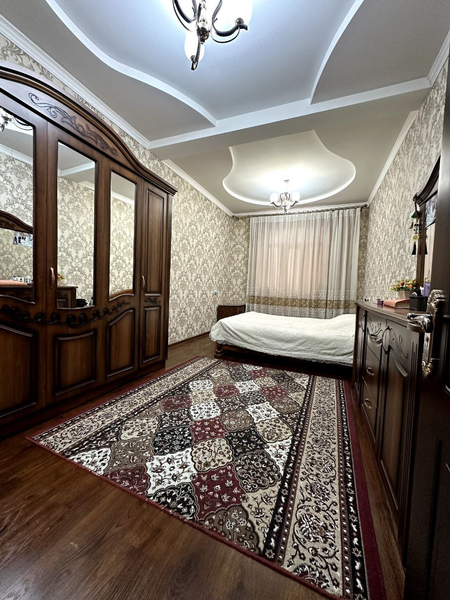 Yunsobod zent hasanboyda 2.7sutu 6ta homa 3etaj 286000$min