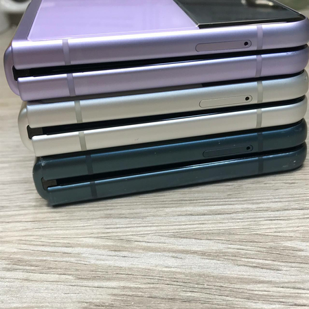 Muddatli toʻlov Z Flip 3 3/36 oʻyga ribosiz