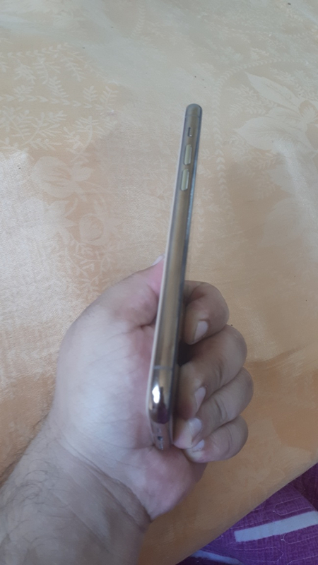 iPhone 11 pro gold