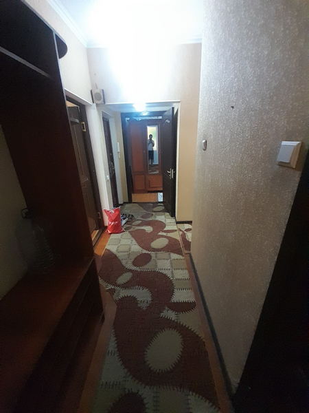 Kvartera arendaga beriladi 3 xona sergele 2da