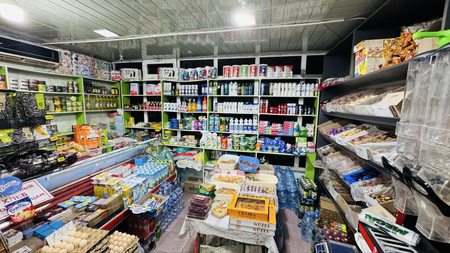 Юн-3 кв Бизнес‼️Сотилади‼️нарх-10.000.уе‼️70-М2 Аренда-700.уе
