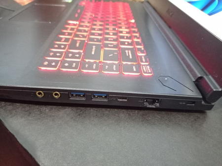 Notebook  MIS GF 63