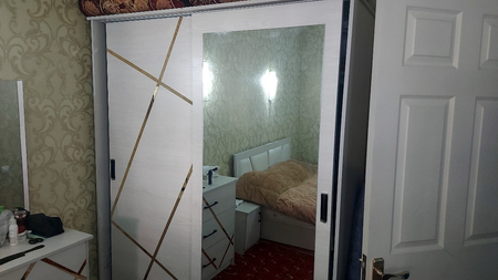 Продаю квартиру, 3комнаты, 1этаж, двух этажный дом., в отличном состоя