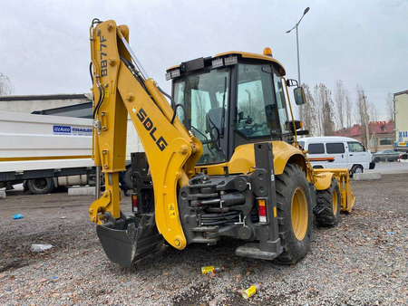 Экскаватор-погрузчик UzXCMG XC870HK