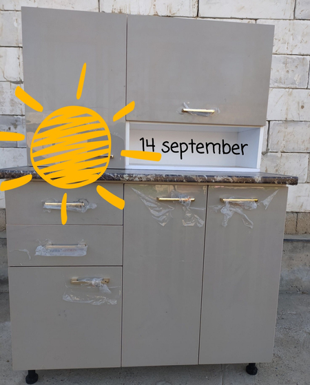 Продается новый кухонный мебель