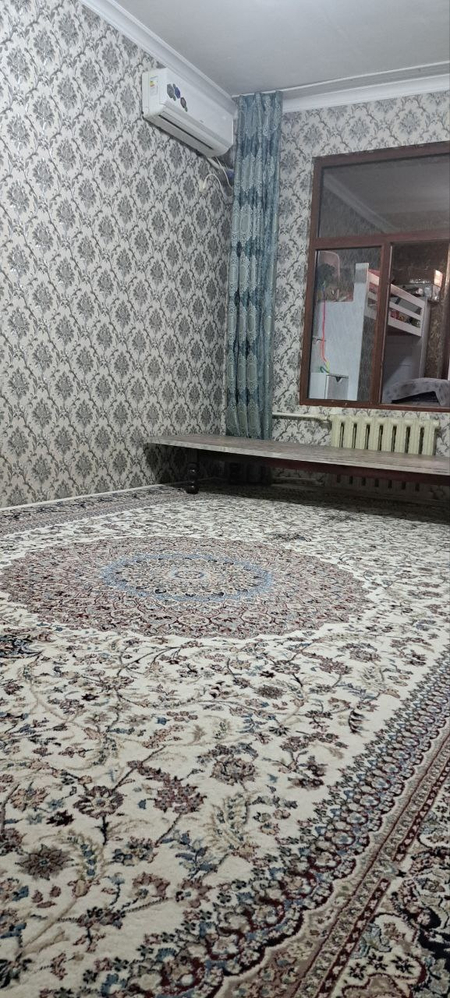 Yangi bozor oldida joylashgan 1xona