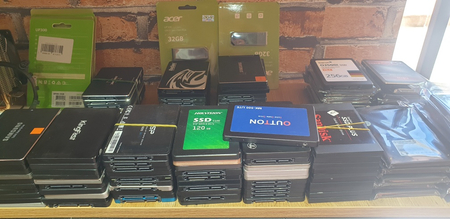 Ssd 128gb b/u ideal holatda
