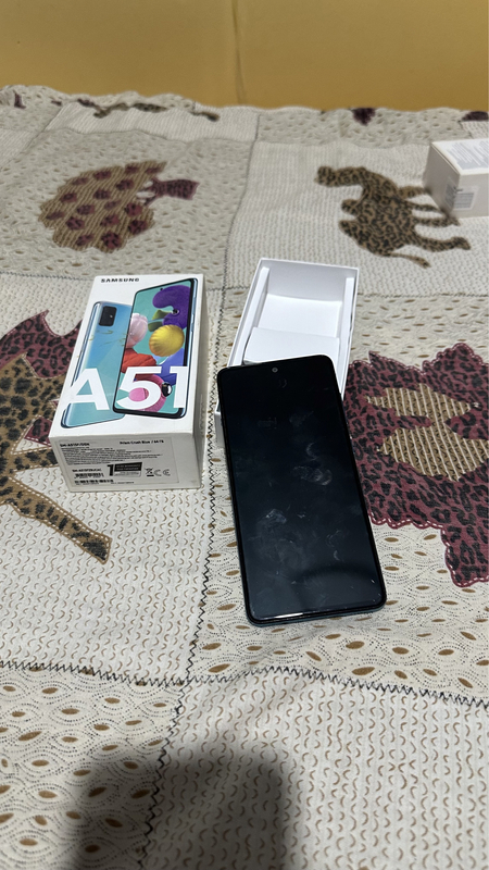 Телефон Samsung a51 64GB