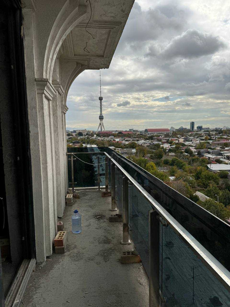 Шахристанская, 3/10/11 состояние коробка 82 м², кирпич, 2 лифта=