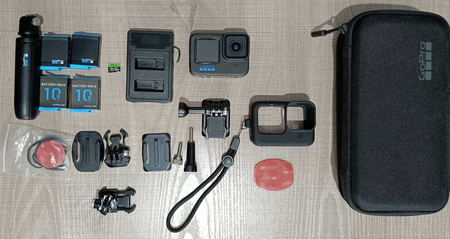 GoPro 11 Black va aksessuarlar