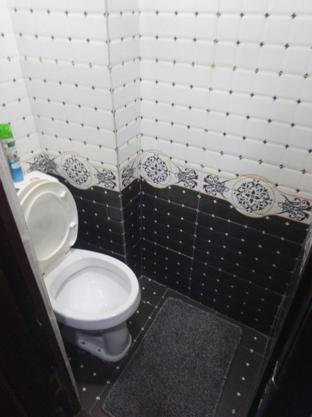 2 xonalik kv srochna ijaraga beriladi