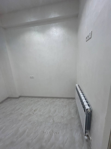 Продается Чоштепа Новостройка 1/12/12 площадь 35 м2