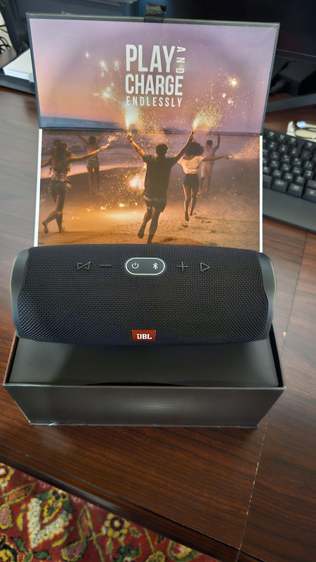 Jbl charge 4 moshniy ovoz +bass как новий