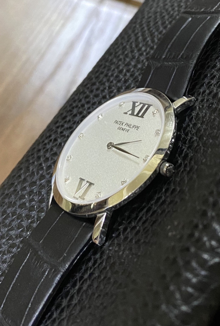 Часы Patek Philippe. Uni.